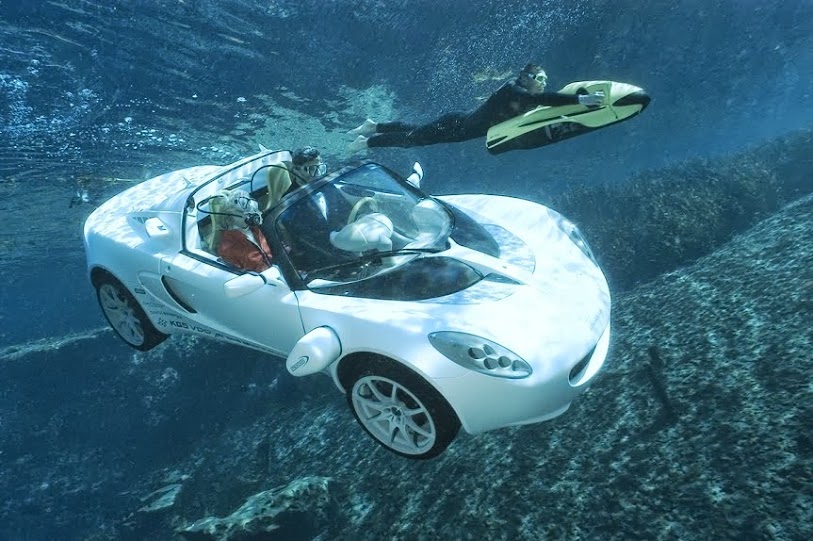 Teens Joint: World First UnderWater Car