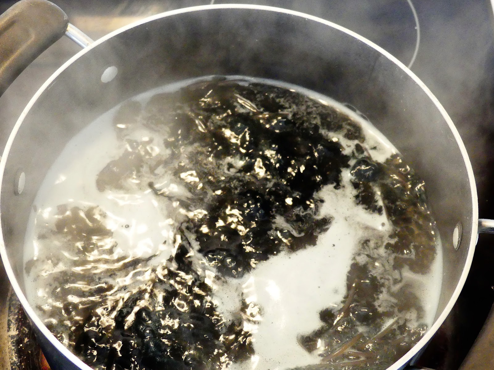 Zombie Head Meatloaf with Spaghetti