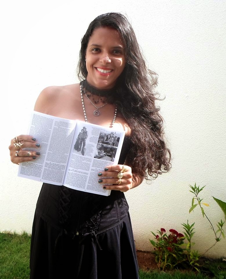 fanzine quadritos: RESENHA QUADRITOS 12 por Danielle Barros*