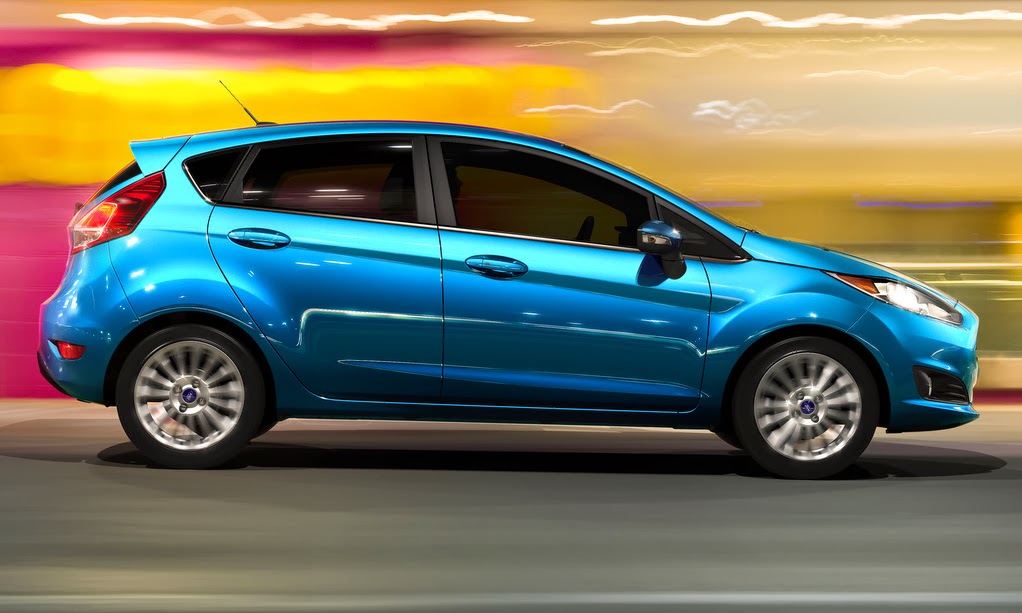 Lanzamiento: Ford Fiesta Kinetic 2014 : Autoblog Uruguay | Autoblog.com.uy