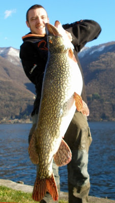 Big Fishes of the World: PIKE NORTHERN page 2