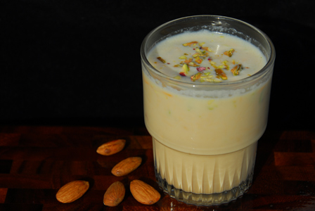 SOUTH INDIAN RECEIPE: Recipe Badam Milk