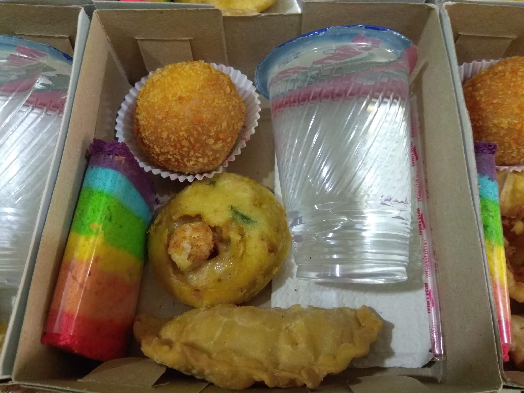 Contoh Foto Snack Box - Catering Cimahi
