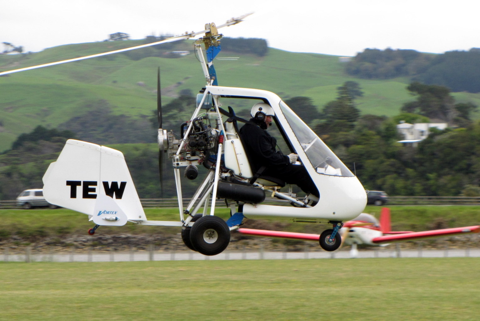 NZ Civil Aircraft: Rotorcraft at Black Sands Flyin
