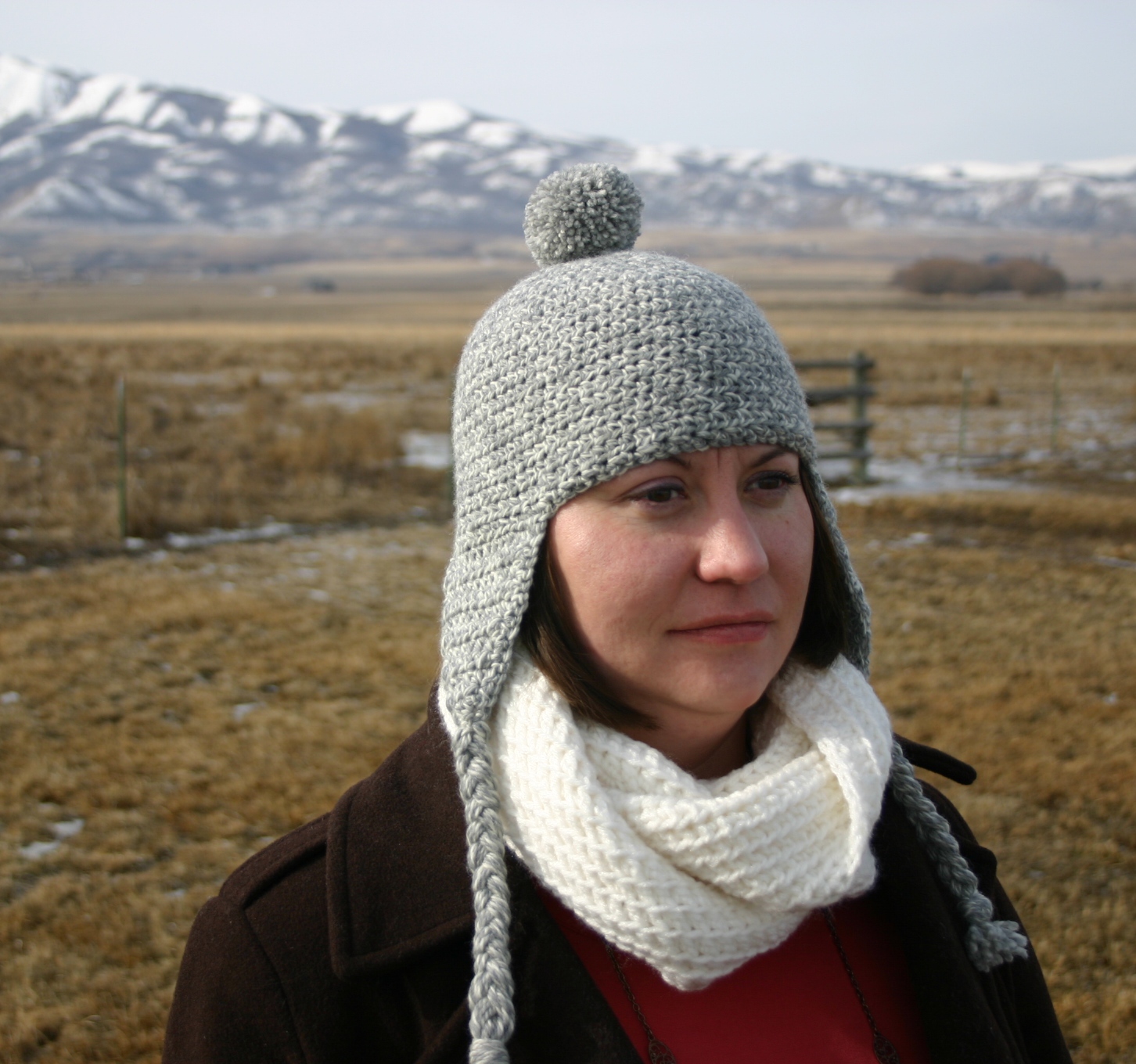 suziQcreations: Earflap hat
