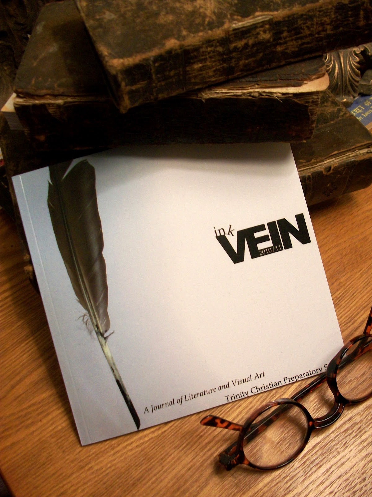 Artistic Explorations: Ink, Vines and Ink Vein