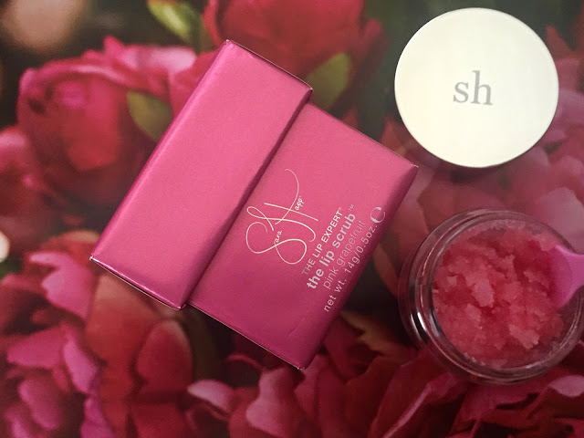 Sara Happ Pink Grapefruit Lip Scrub Review | A Very Sweet Blog