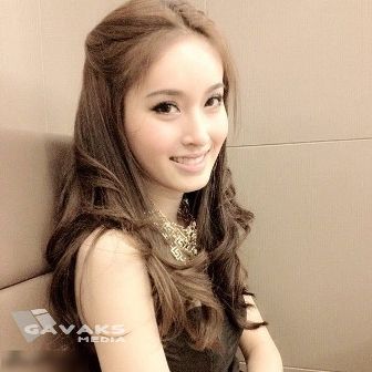 Treechada Petcharat Nong Poi : Transgender Tercantik di Dunia | Foto ...