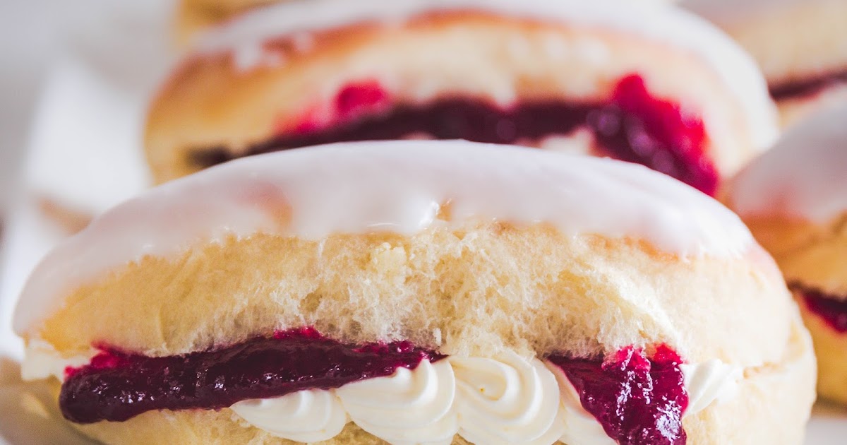 Milk and Honey: Finger Buns