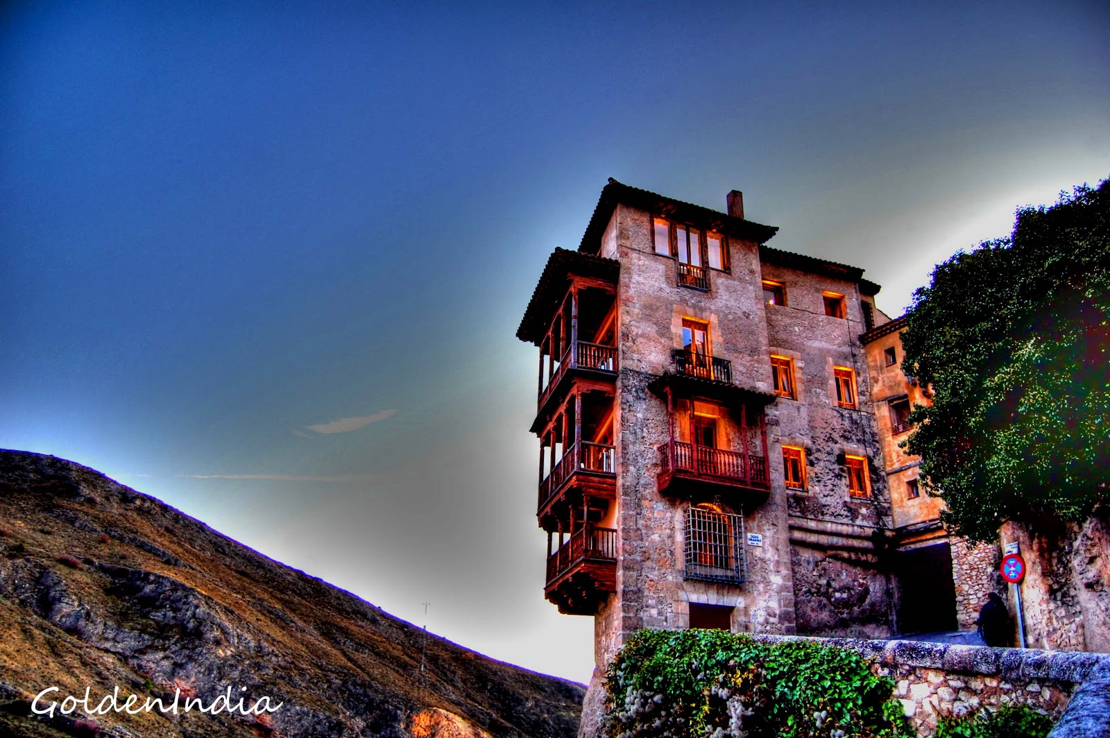 GoldenIndia Photography: Casas Colgadas, Cuenca