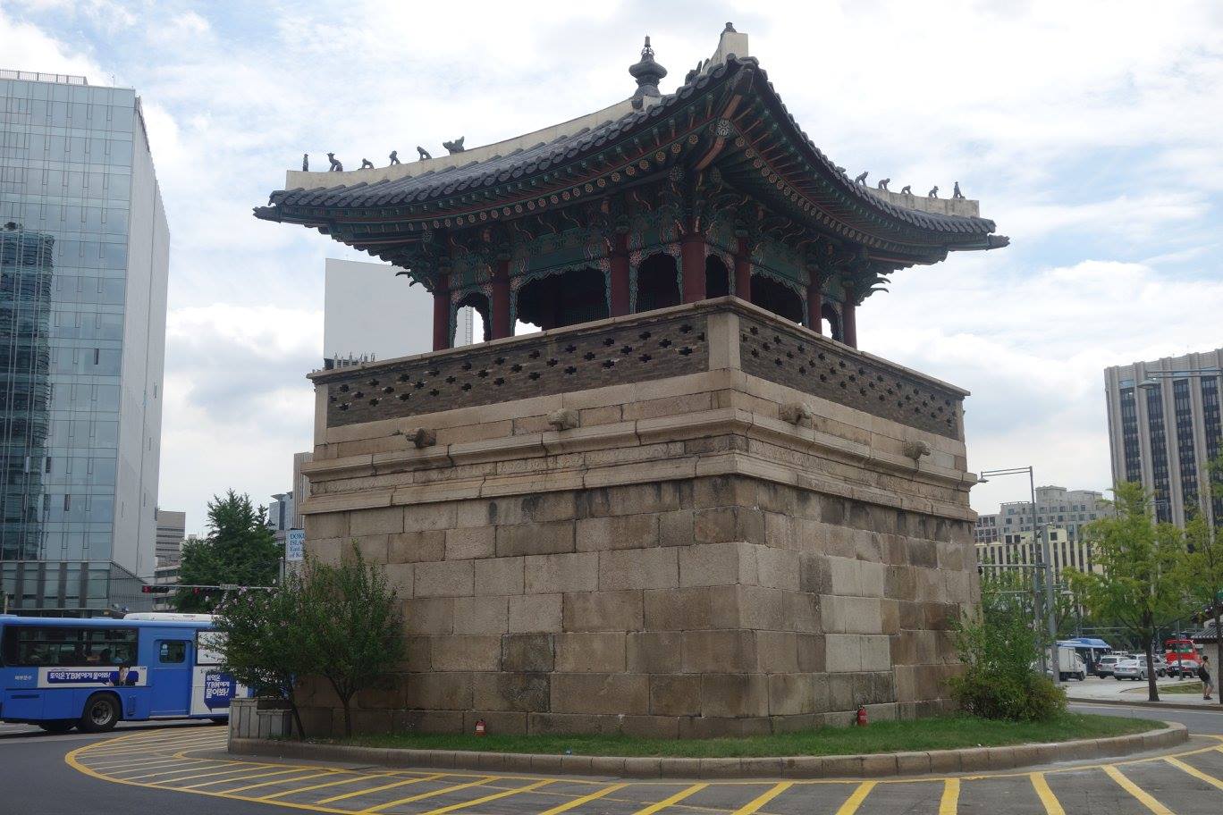 Vivid Audio in South Korea – M & S | Ultimate High-Fidelity