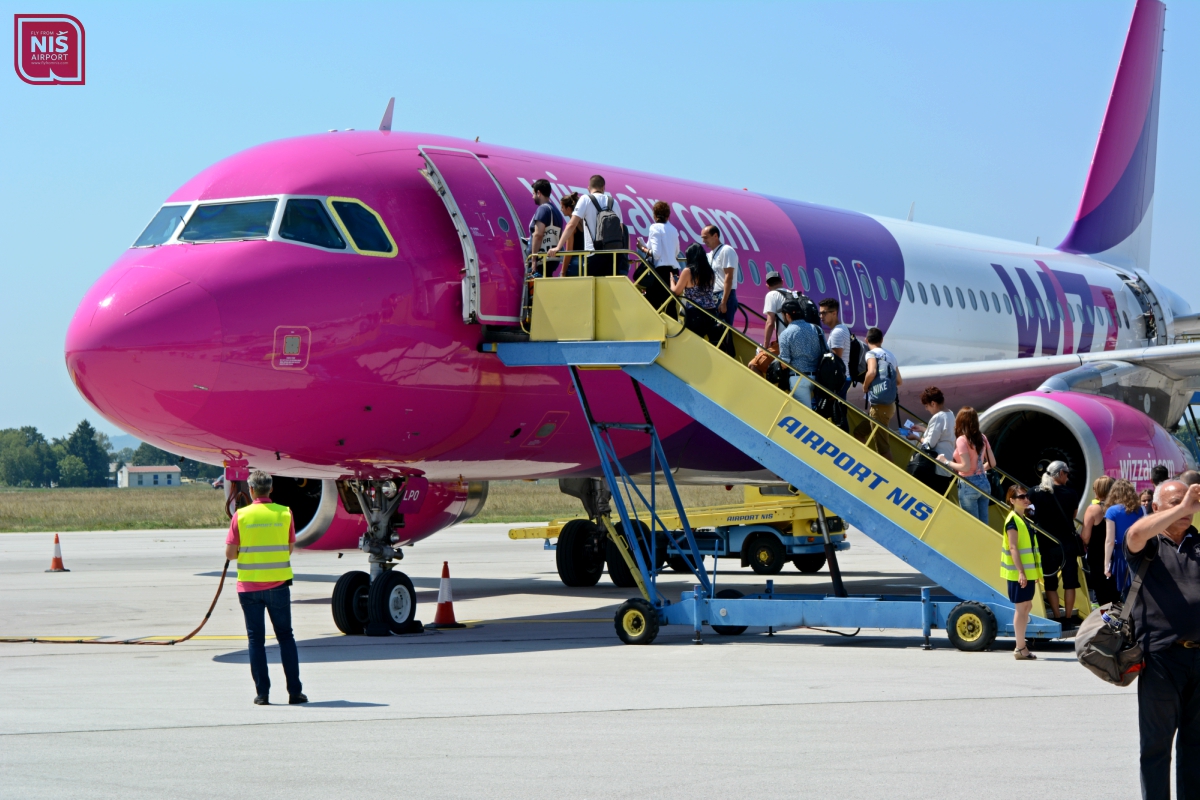 Poleteli prvi avioni Wizz Air-a za Memingen i Ajndhoven