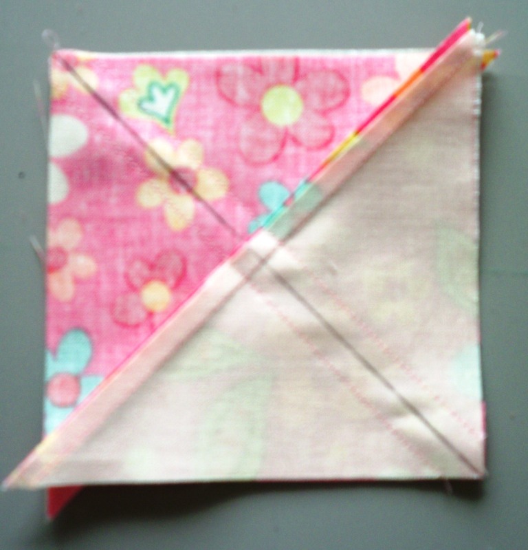 .Quiltscapes.: Insta-Blocks: "Magic Eight" Triangle Squares!