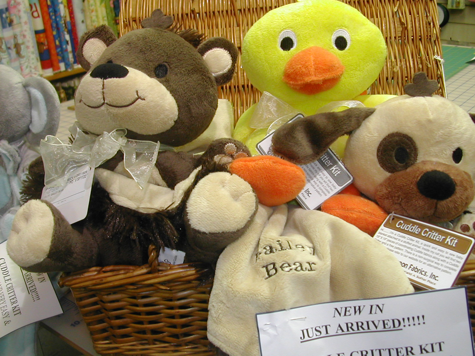 Husqvarna Studio Nottingham: Cuddle Critter Kits - New in!