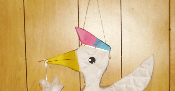 Piñatas: animals pinatas