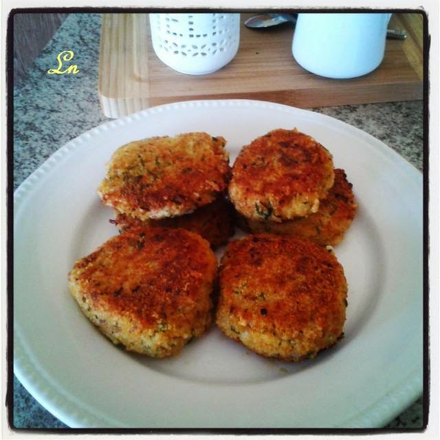 Keskonmangemaman?: Un reste de riz blanc ... j'assure en boulettes de ...