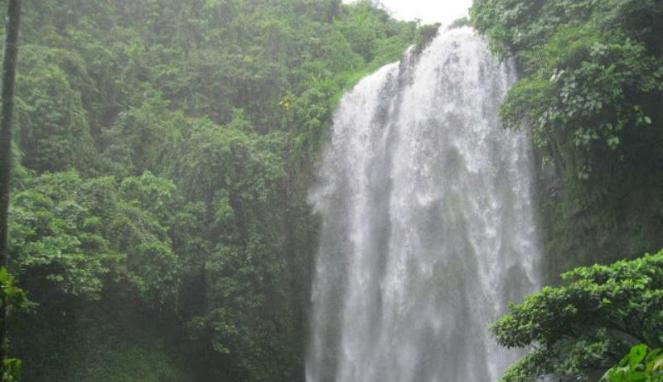 Daerah Wisata Di Indonesia: OBJEK WISATA KALIMANTAN TIMUR