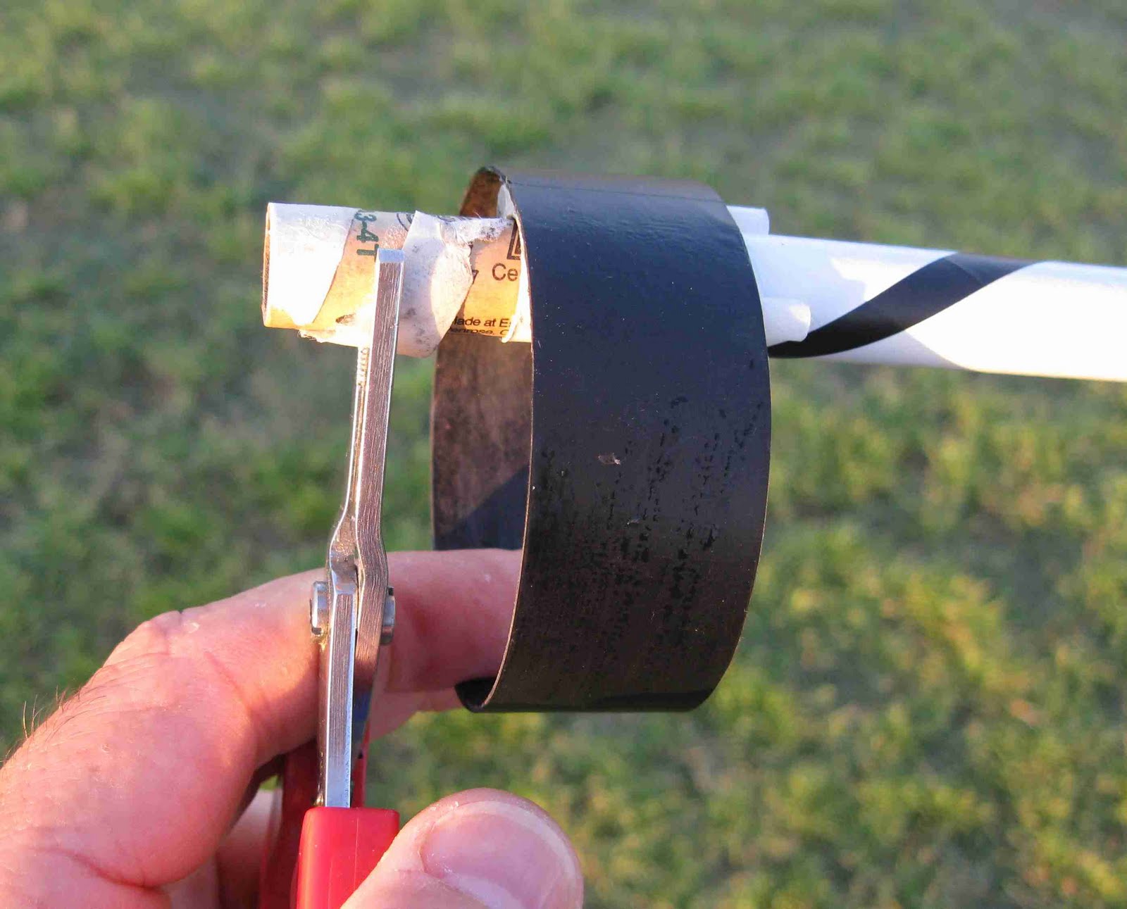 Model Rocket Building: TIP: Removing Friction Fit Engines Part 2