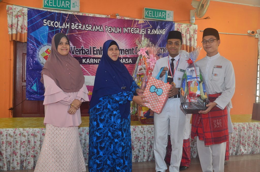 16 November 2018, Sekitar majlis yang berlangsung di Dewan Makan SBPI ...