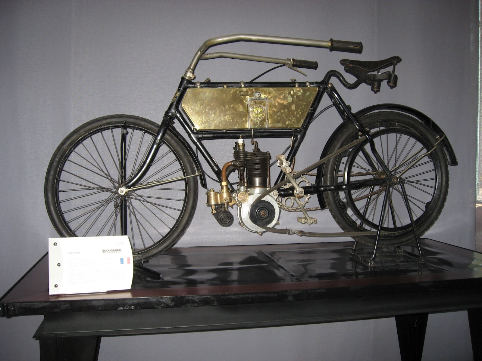 Thouars Encore: Châtellerault Motor Museum