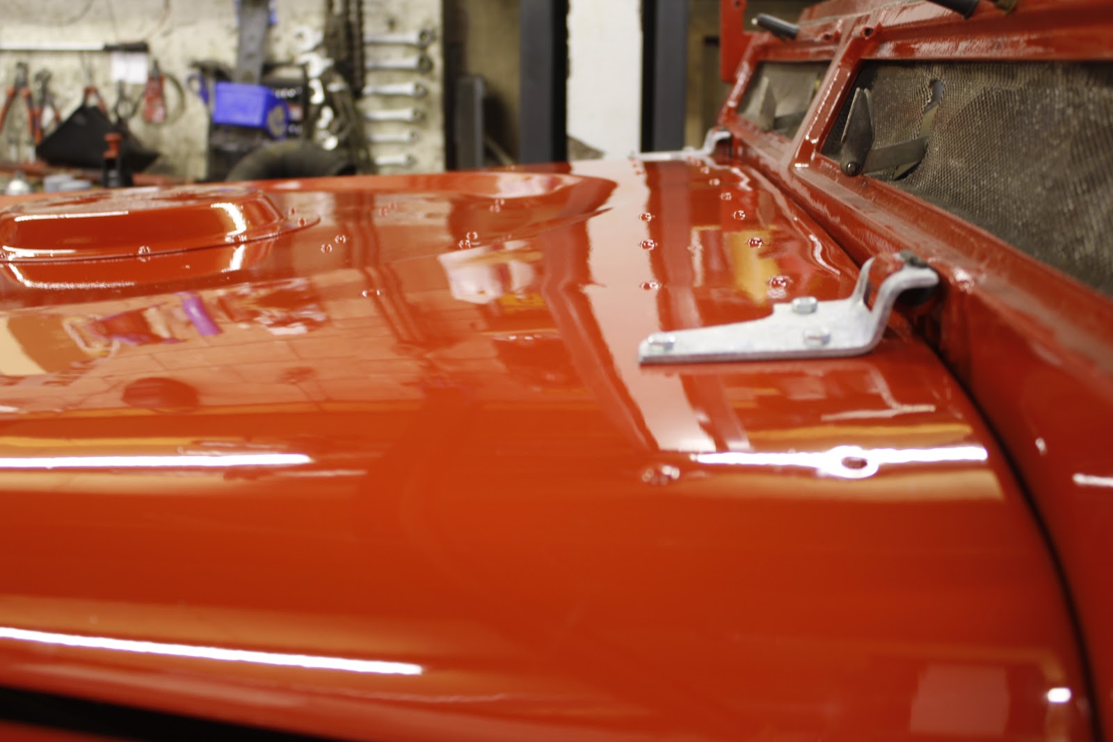 landrover Series 3: Bonnet and wings