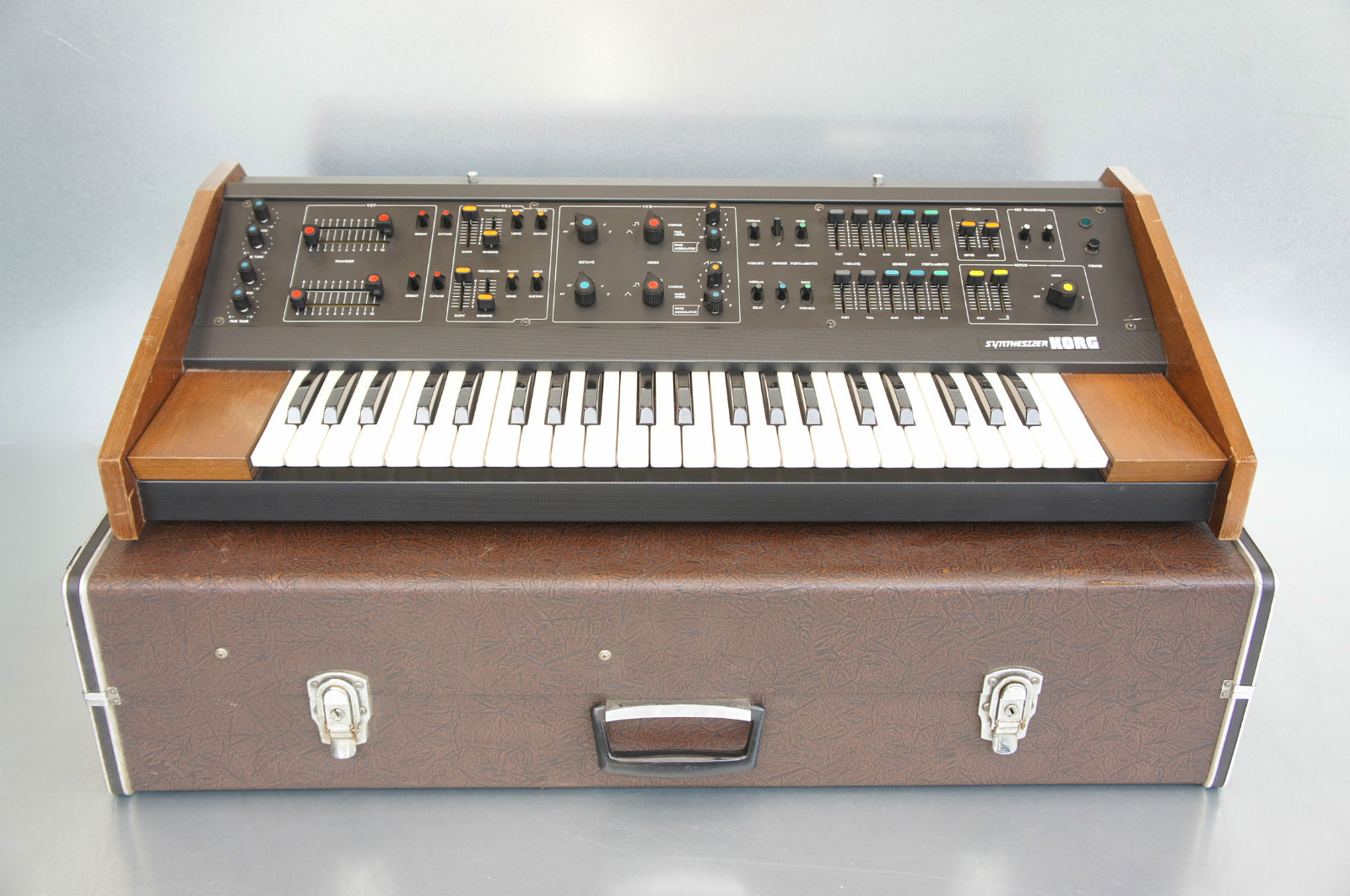 MATRIXSYNTH: Original Korg Maxi-Korg 800DV Comw with Original Hard Case ...