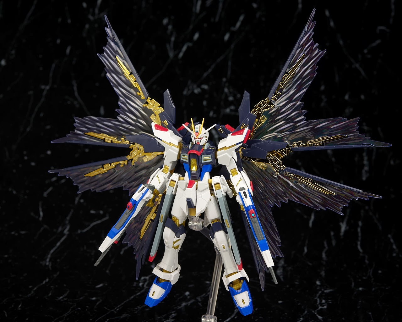 GUNDAM GUY: P-Bandai Online Hobby Shop Exclusive: RG 1/144 Strike ...