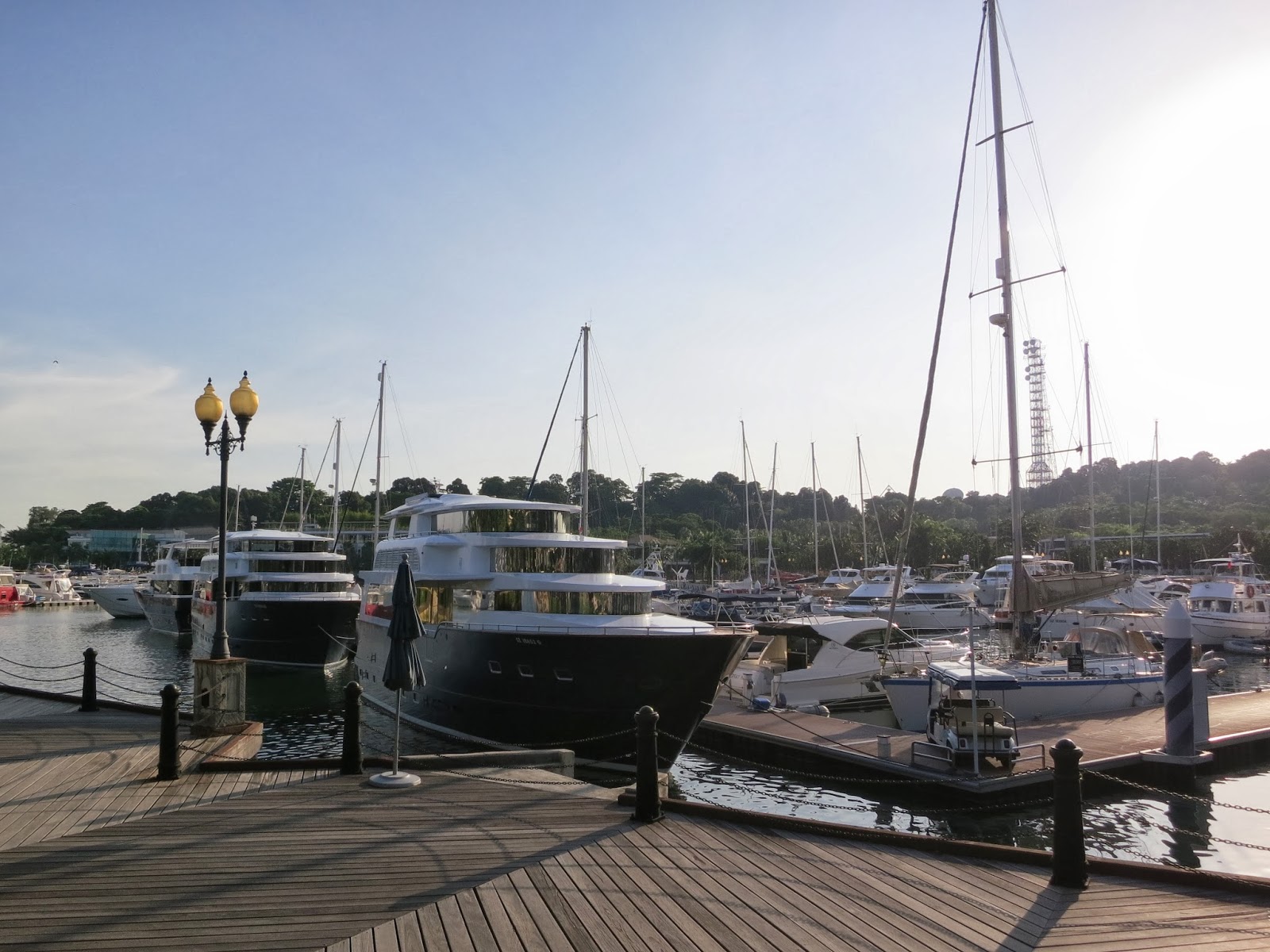 PinkyPiggu: Quayside Fish Bar & Bistro @ Quayside Isle, Sentosa Cove ...