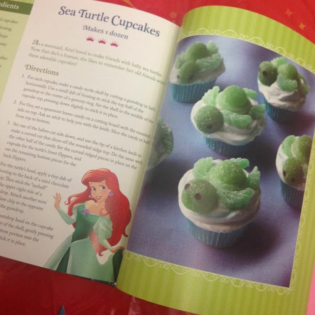 Picturing Disney: Disney Princess Cookbook: Magical Recipes for every meal!