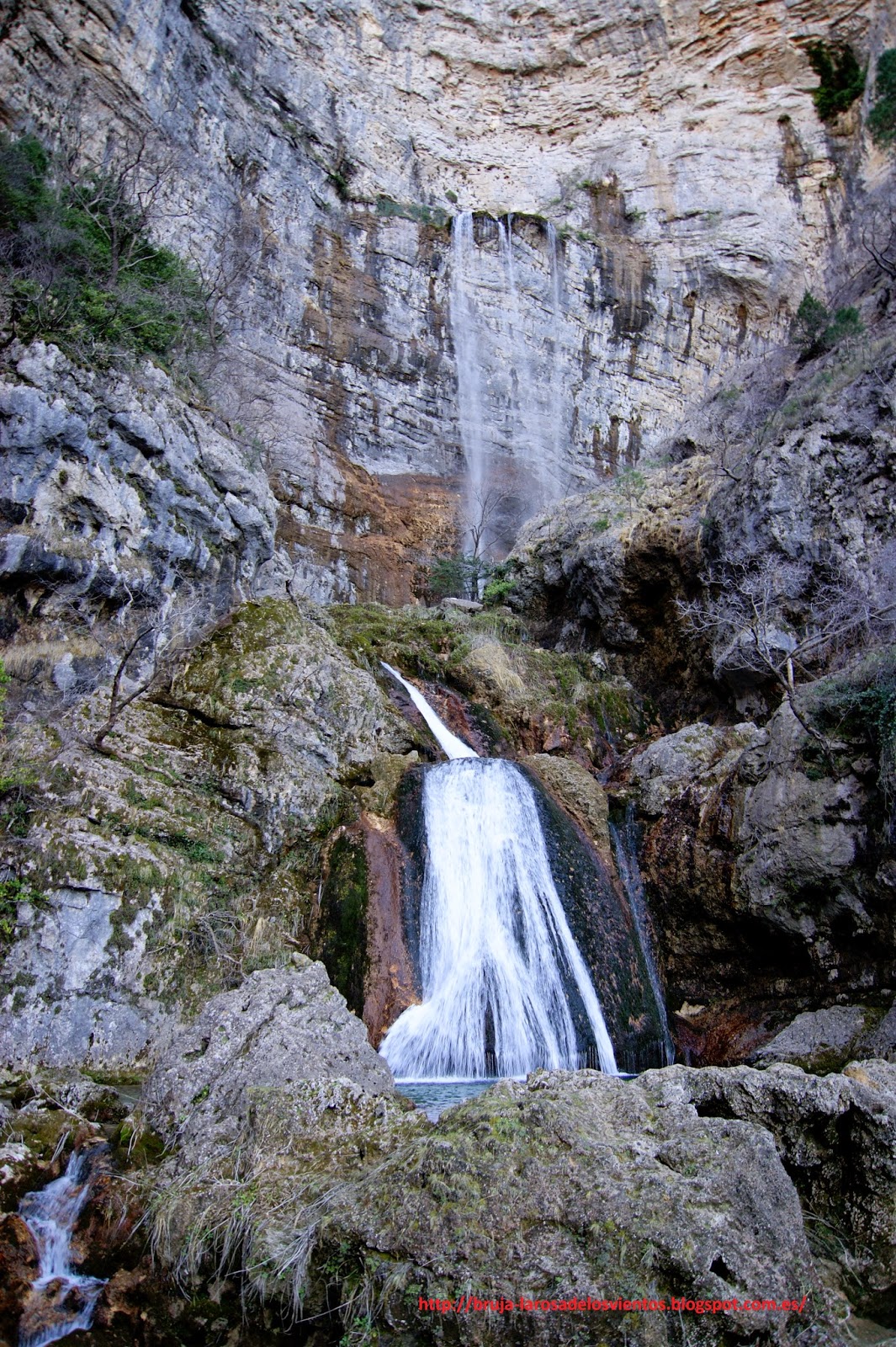 LA ROSA DE LOS VIENTOS: EL NACIMIENTO DEL RÍO MUNDO (RIÓPAR-ALBACETE)