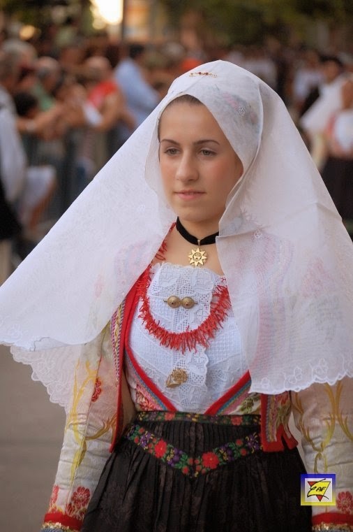 Sardinian Traditional Clothing - Page 12 - Sardinian People