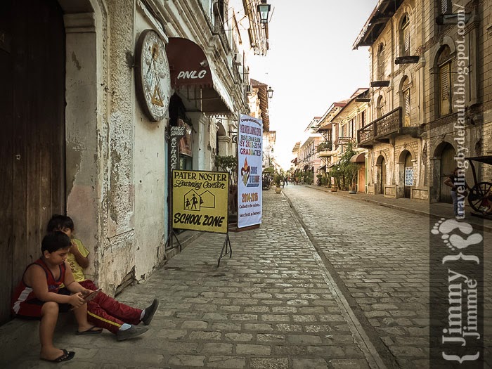 In a nutshell: Vigan City - Traveling by default.