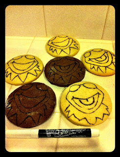 i.like.to.nom.nom.nom: Kermit the Frog Cookies