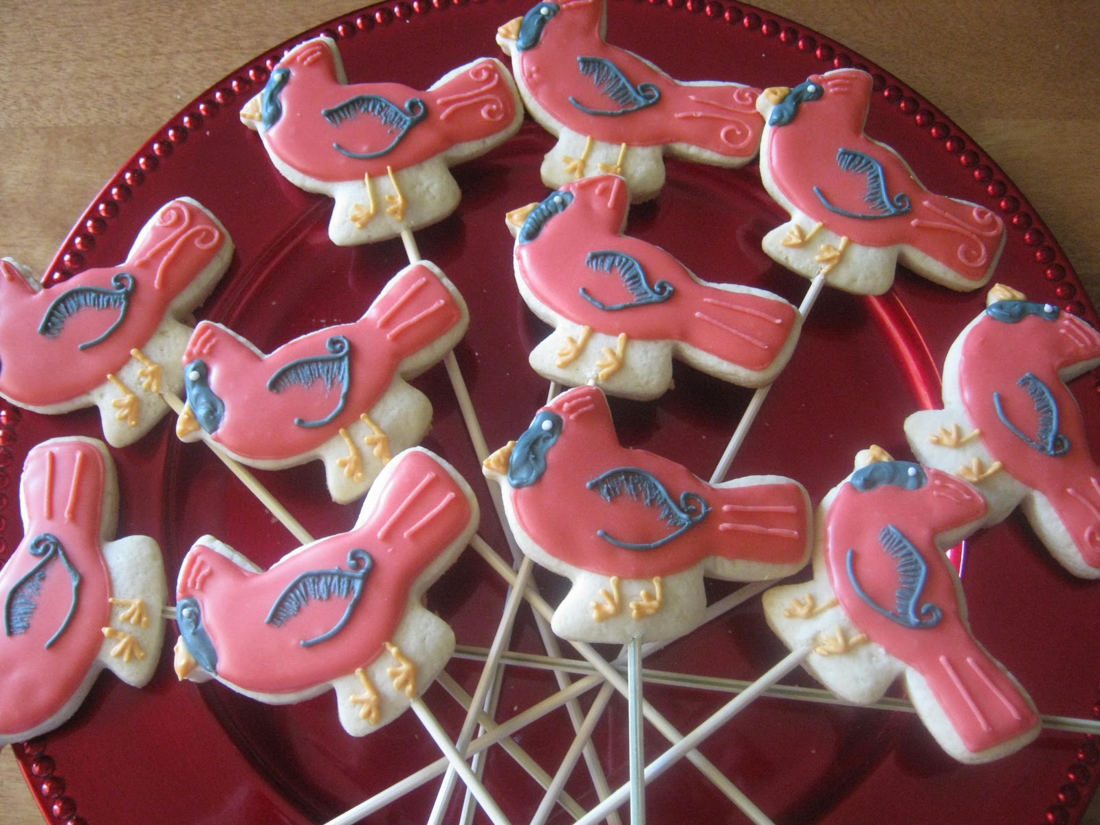 Decorated Delectables: Cardinal Cookie Bouquet