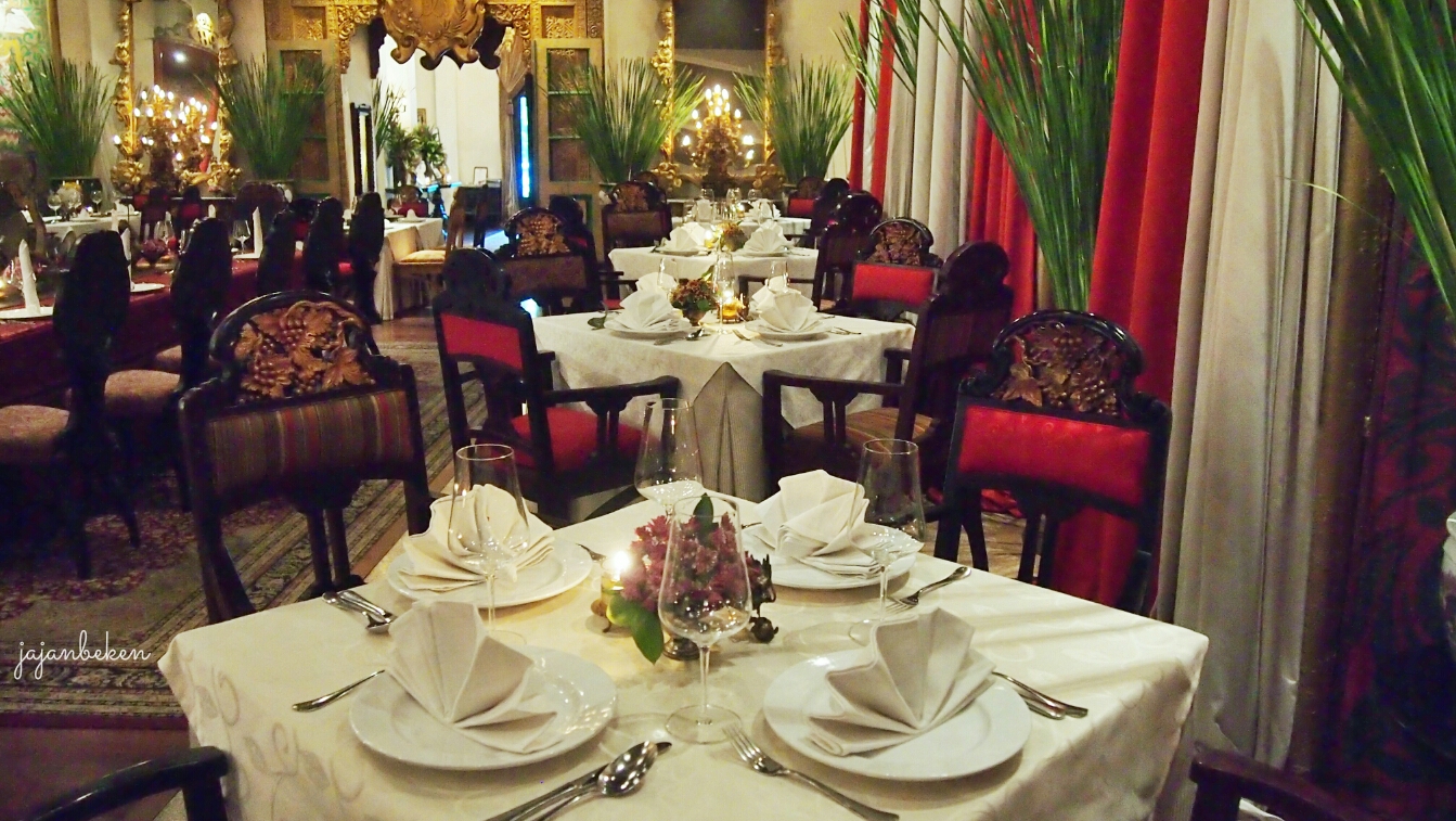 Makan DI Restoran Mewah Tugu Kunstkring Paleis Menteng Jakarta