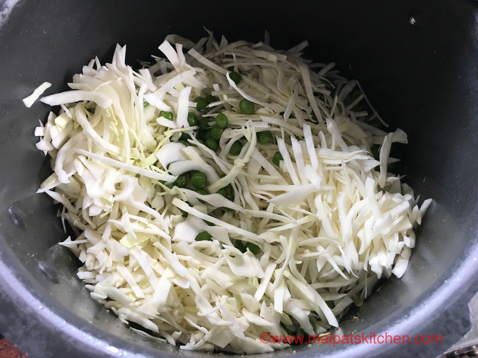 CABBAGE RICE, how to make cabbage rice ~ Malpats Kitchen