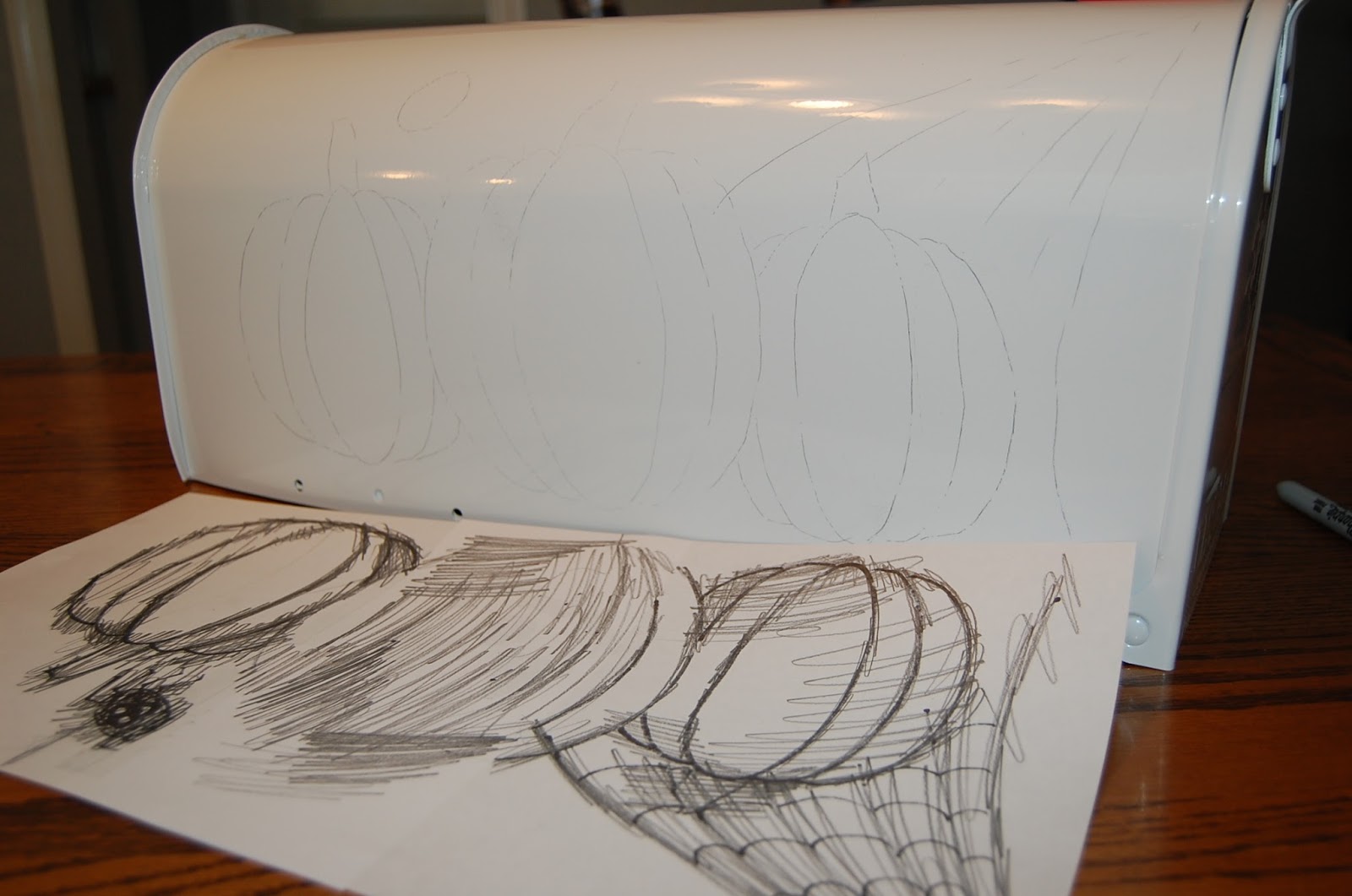 Tickled To Tangle: Tangle a mailbox?!