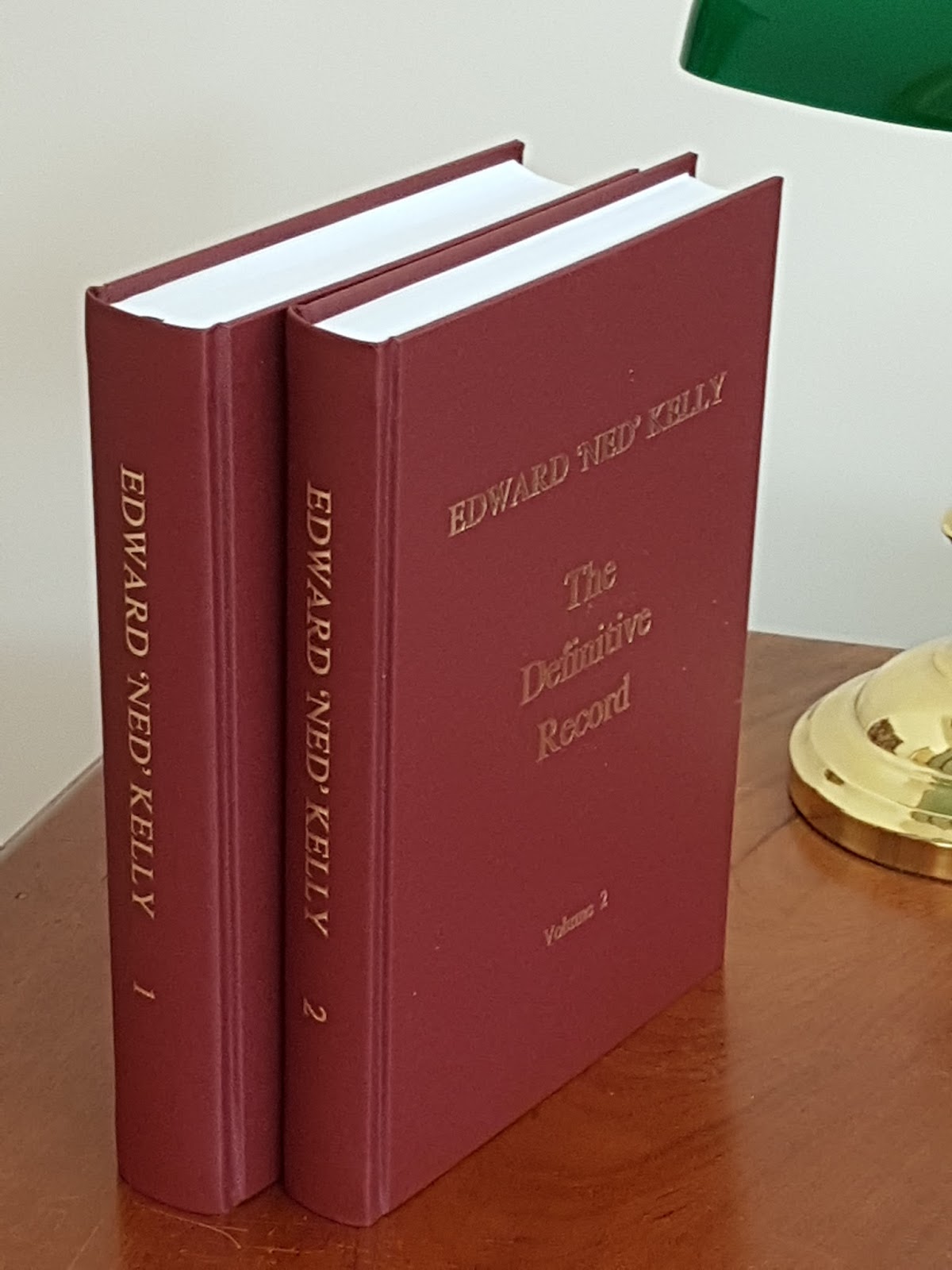 Ned Kelly : Death of the Legend: Dee owns the Kelly Story