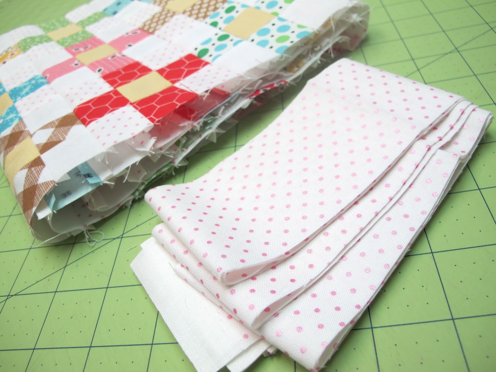 Scrappy Summer Sew Along - Sweet and Simple Runner Tutorial ...