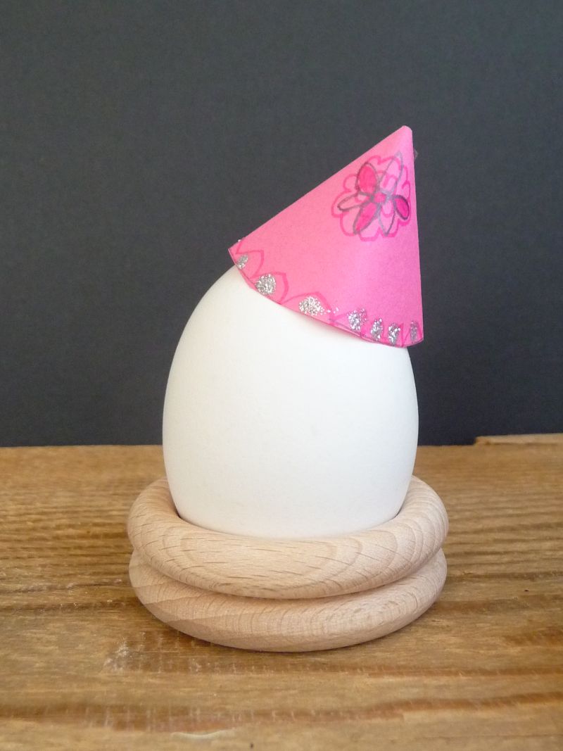 Meine grüne Wiese: Eier mit Hut