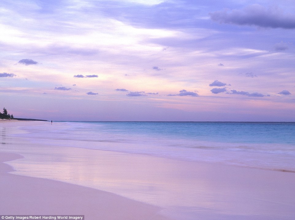 Mindblowing Planet Earth: Best Pink Beaches of Around The World