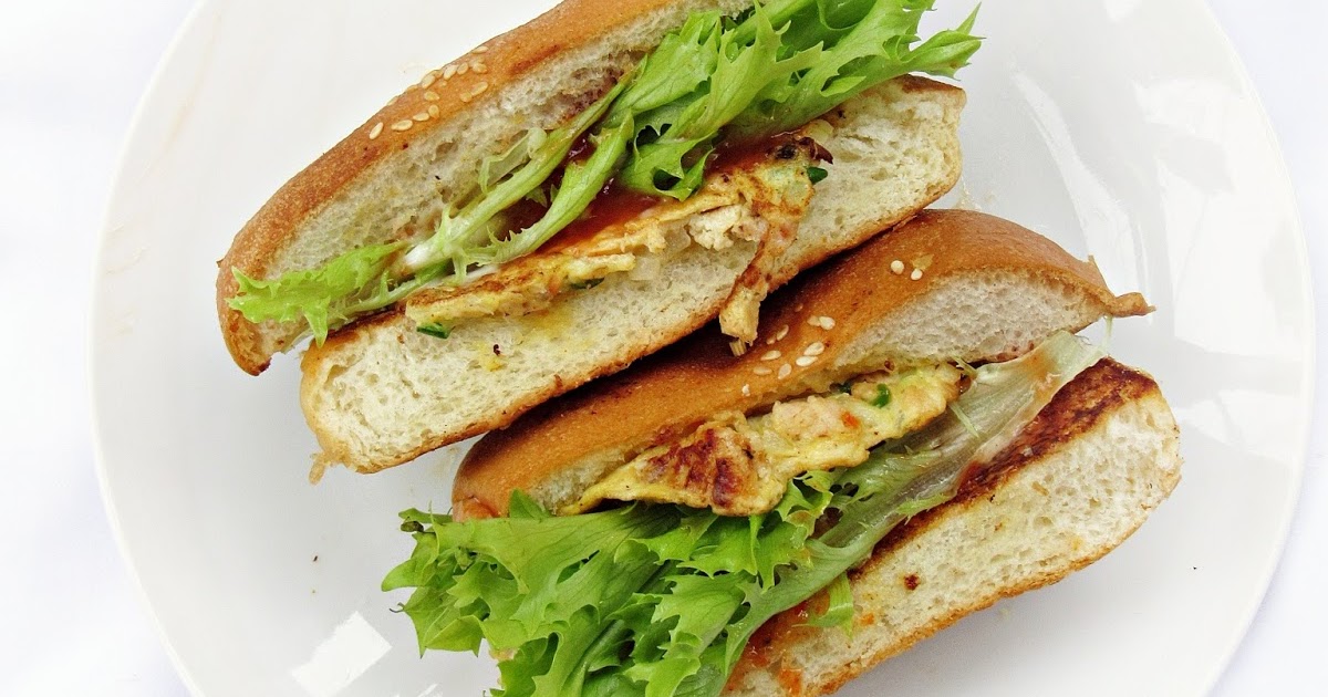 Lynn's Kitchen: Roti John