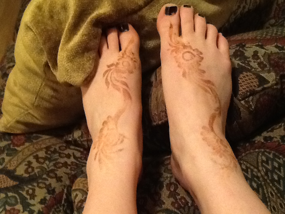 Arabian Days: Reflections from home: When the henna starts to fade