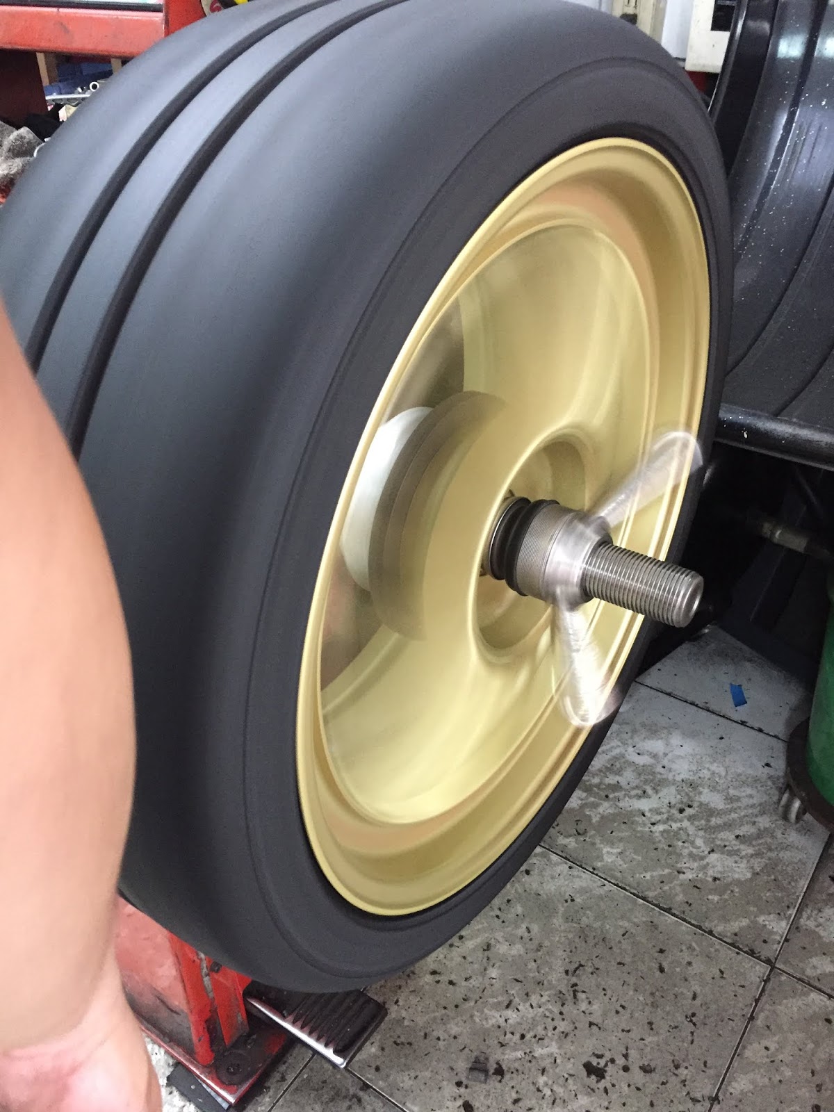 blog還要什麼名稱: FK8 換Enkei RPF1