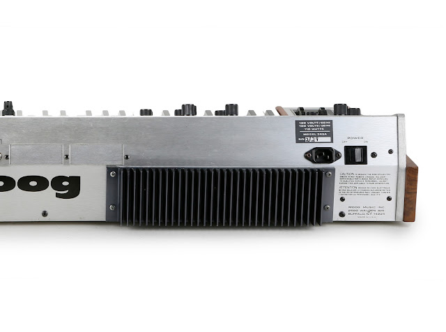 MATRIXSYNTH: Moog Memorymoog SN 2129