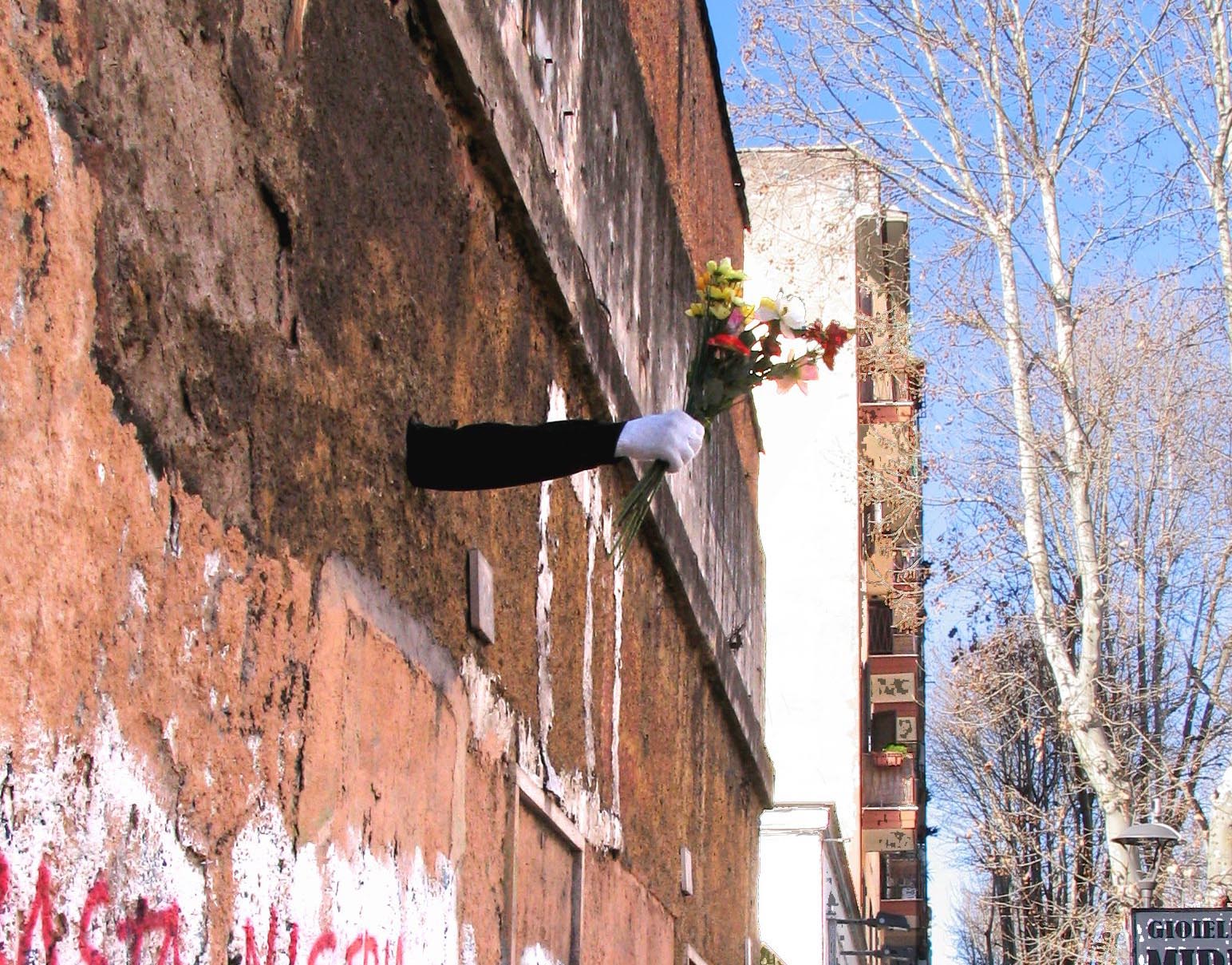 StreetArtNews ES: Nueva pieza de Mark Jenkins en Roma