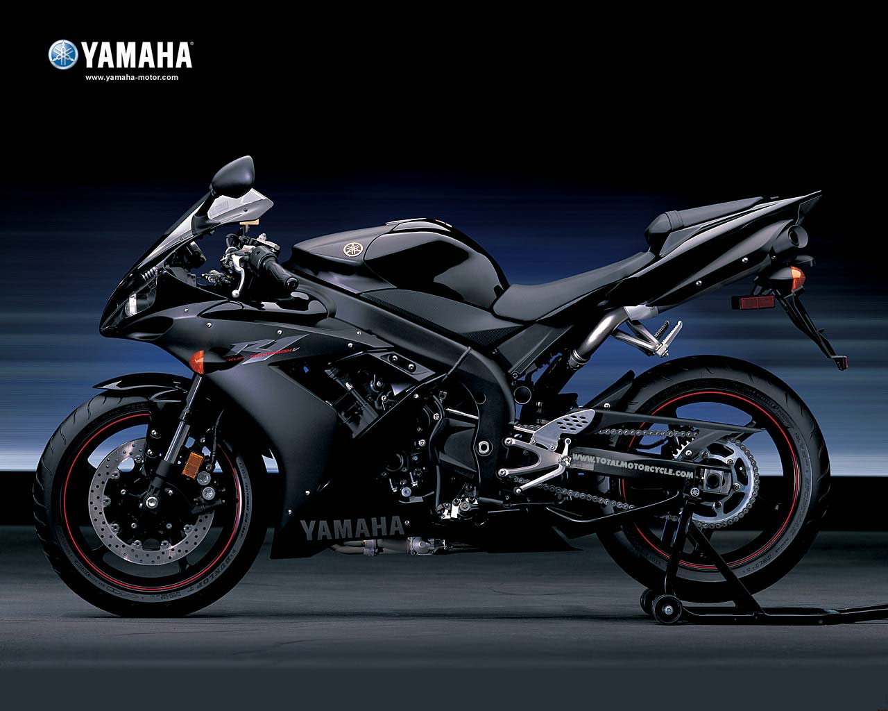bikes wallpapers: Yamaha R1 SuperBike Wallpapers