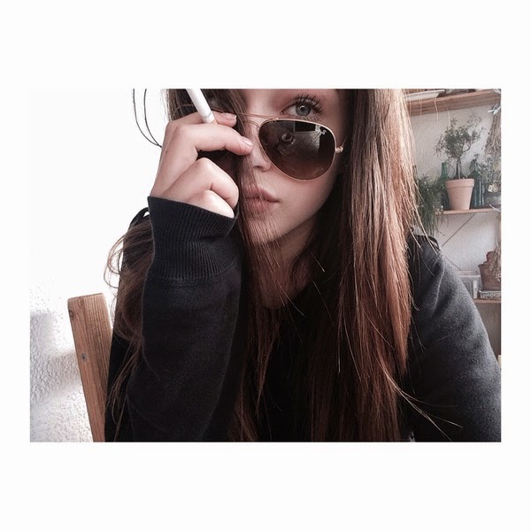 Elinaa élete.: *bemutatás*