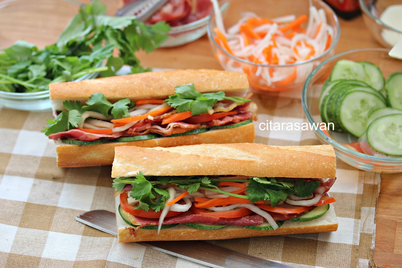 Sandwich Vietnam / Banh Mi Vietnamese Sandwich ~ Resepi Terbaik