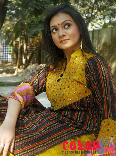 Mehrin Islam Nisha Top Contestant Of Lux Channel I Superstar 2010 ...